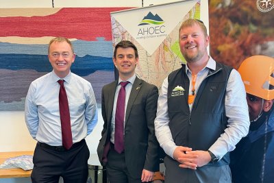 Raising the Profile of Outdoor Learning in Parliament | News | Bolton ...