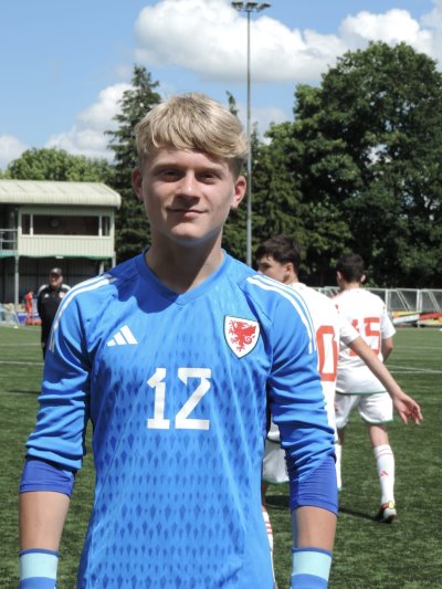Oscar Keeps Goal for Wales | News | Bolton School